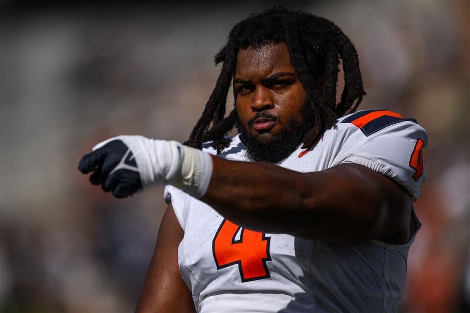 Consensus All-American Johnny Newton leaves strong Illini legacy ...