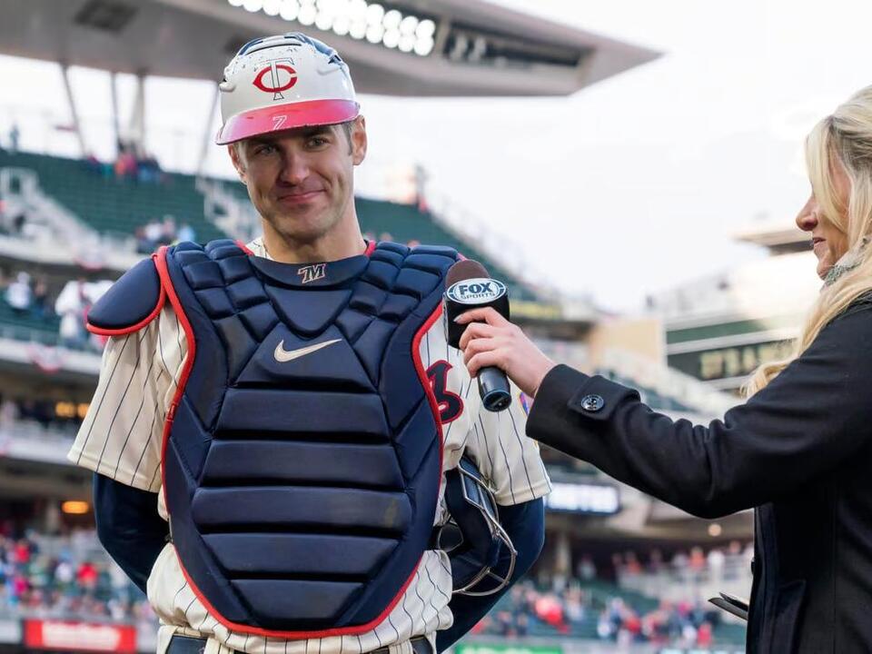 Joe Mauer Statue Coming to Target Field