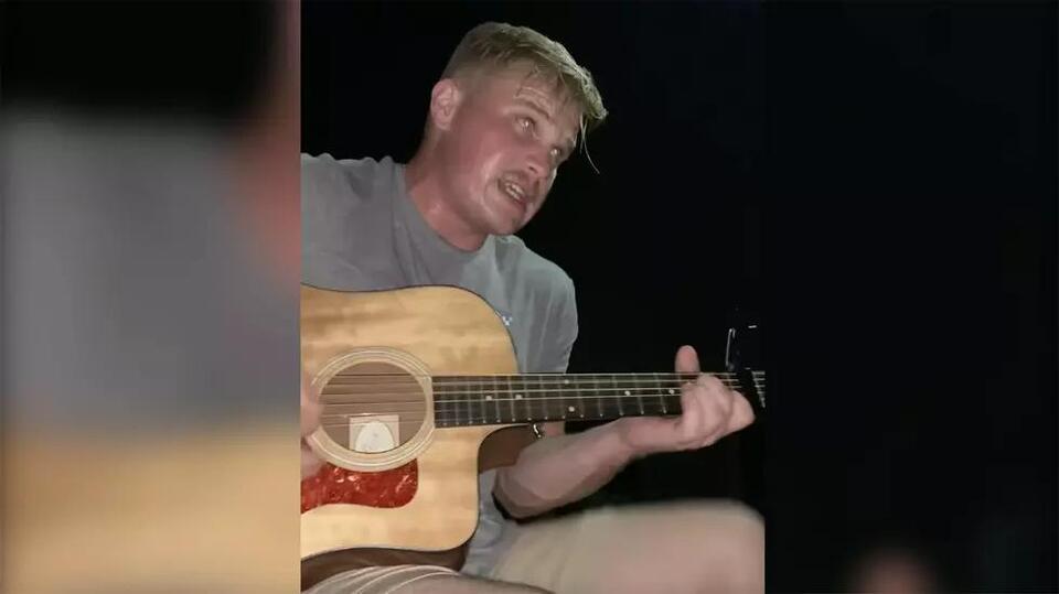 Zach Bryan Replaces Morgan Wallen on Billboard 200 Chart - NewsBreak