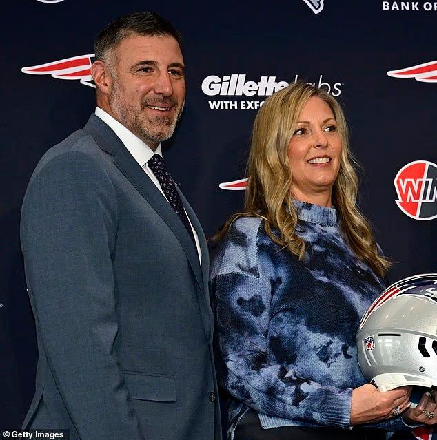 Patriots' Mike Vrabel declares love for wife and sons amid Dianna ...