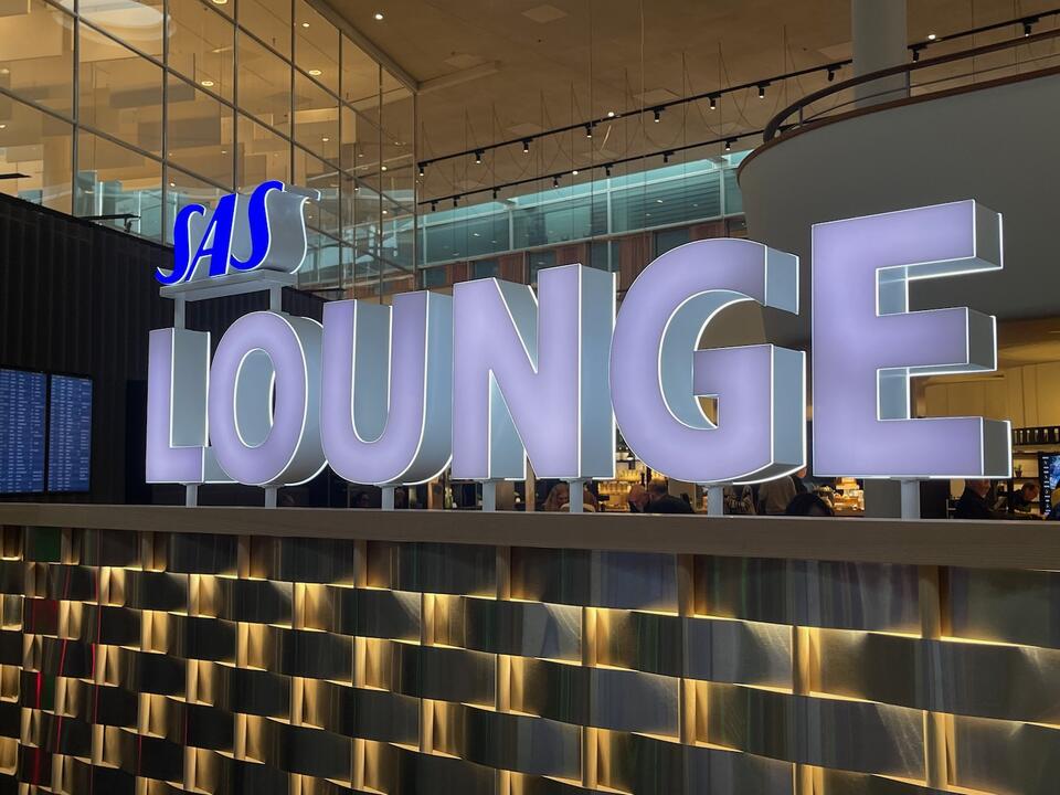 SAS Combines Gold And Business Lounges Across Scandinavia - NewsBreak