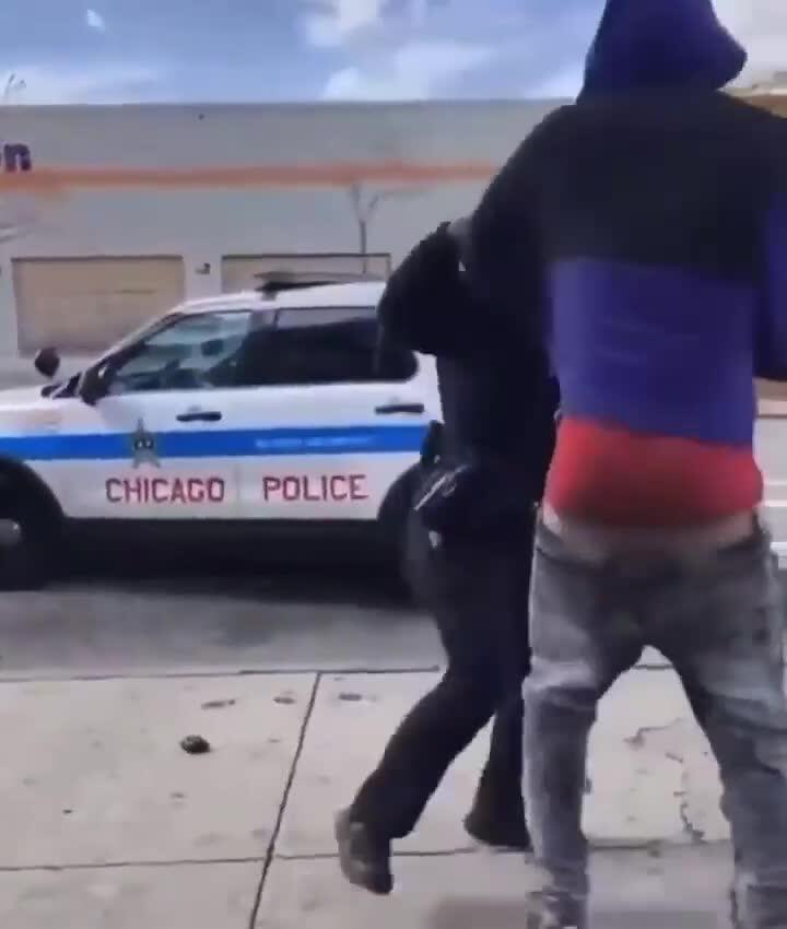 Lady cop taking down a criminal #repost because it got rejected this is ...