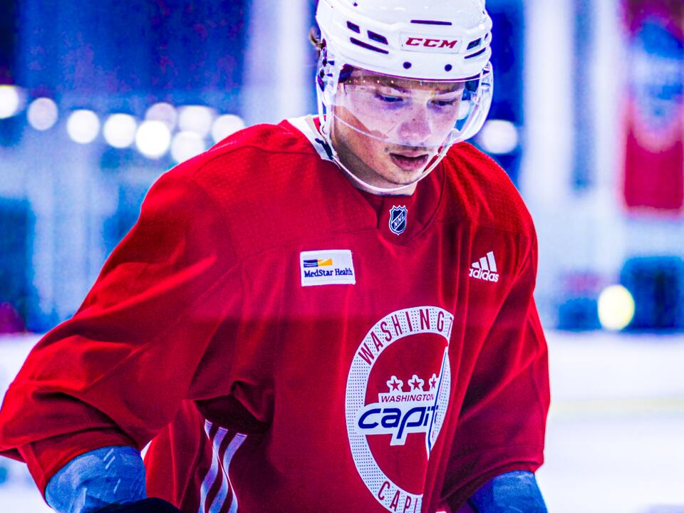 Capitals Prospect Hanelt Making AHL Jump, Signs PTO To Join Hershey ...