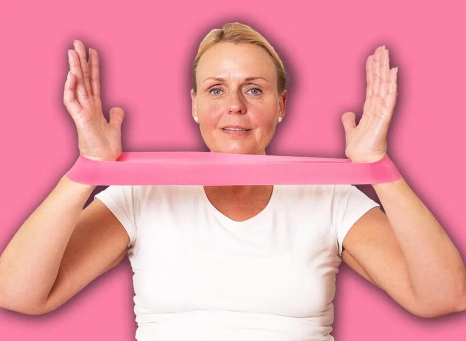 5 Standing Exercises That Rebuild Shoulder Muscle Better Than Lifting ...