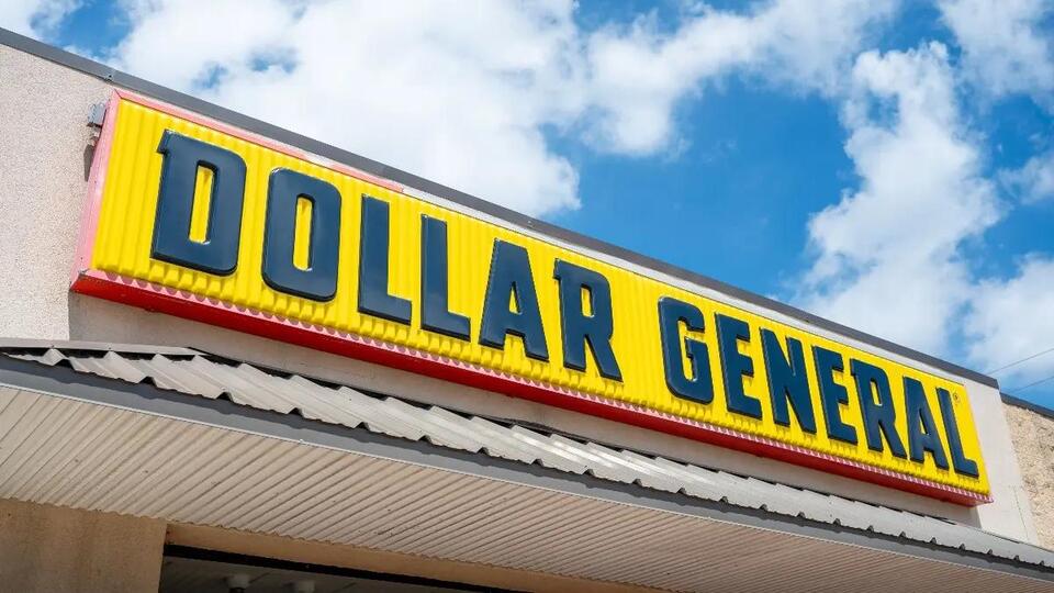 Dollar General Has the Best Stocking Stuffers for Under $10—From Candy ...