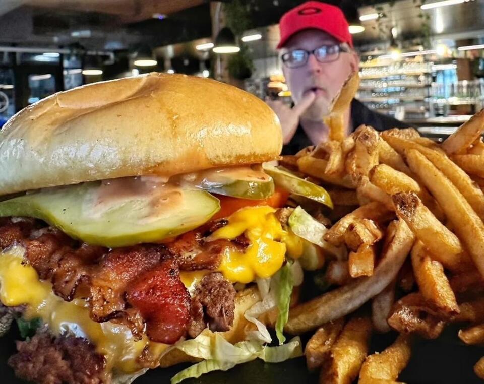 Hamburger Mikey returning to Grand Rapids with a limited-time burger ...