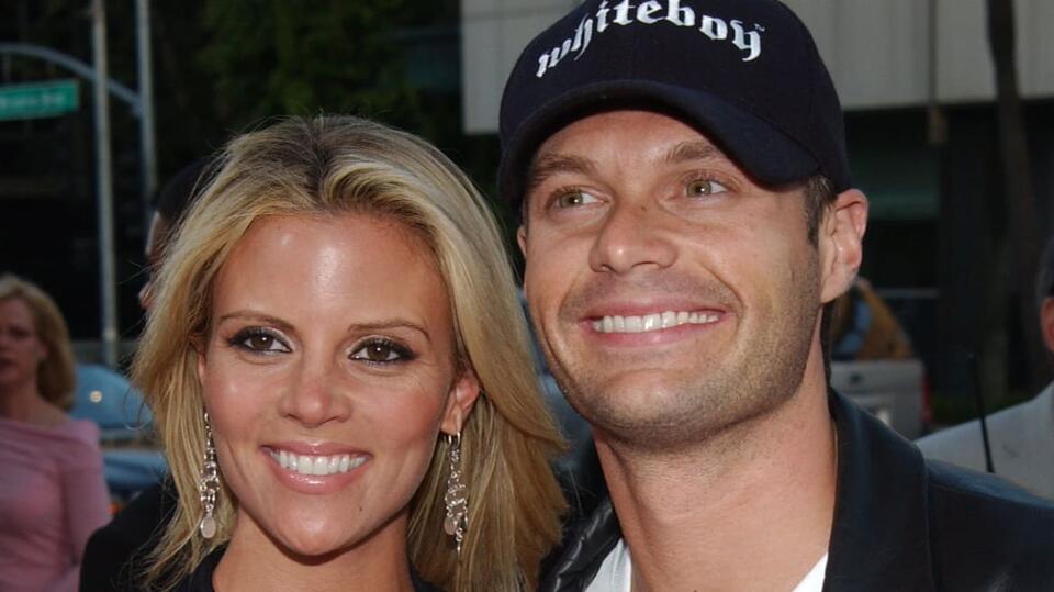 Ryan Seacrest Ex Shana Wall Claims Airline Spiked Drink With Plastic ...