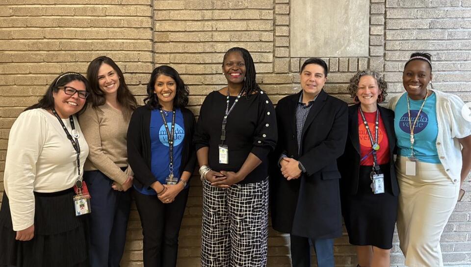 Mundo Verde Hosts Walker-Davis - NewsBreak