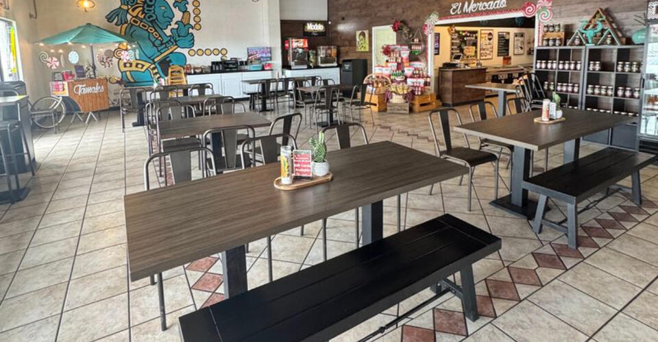 This Tiny Mexican Bakeshop In Arizona Will Serve You The Best Tamales ...