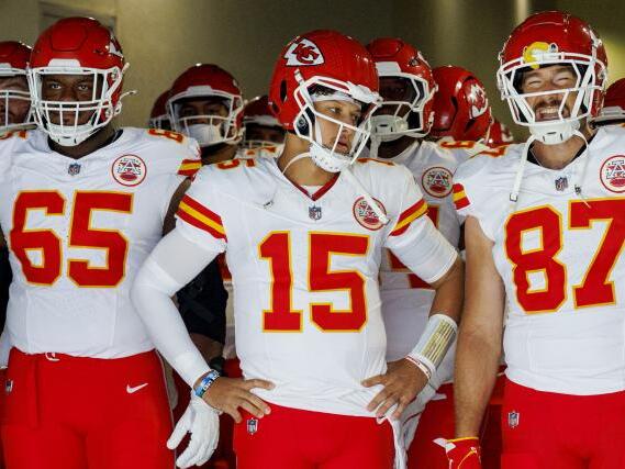 Chiefs tickets and prices for 2024 schedule including Arrowhead Stadium ...