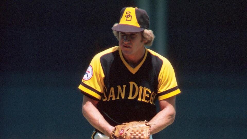 Cy Young winner Randy Jones, Padres Hall of Famer, dies at 75 - NewsBreak