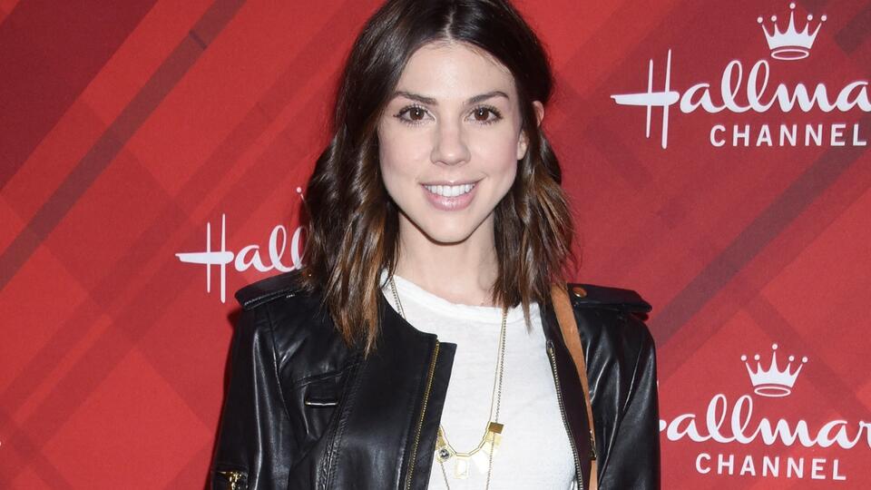 Kate Mansi Reveals the Real Reason She’s Leaving ‘General Hospital ...