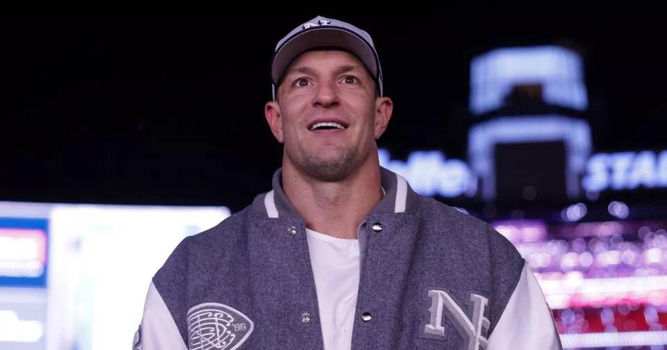 Rob Gronkowski earned over $70M in NFL career and did not spend a penny ...