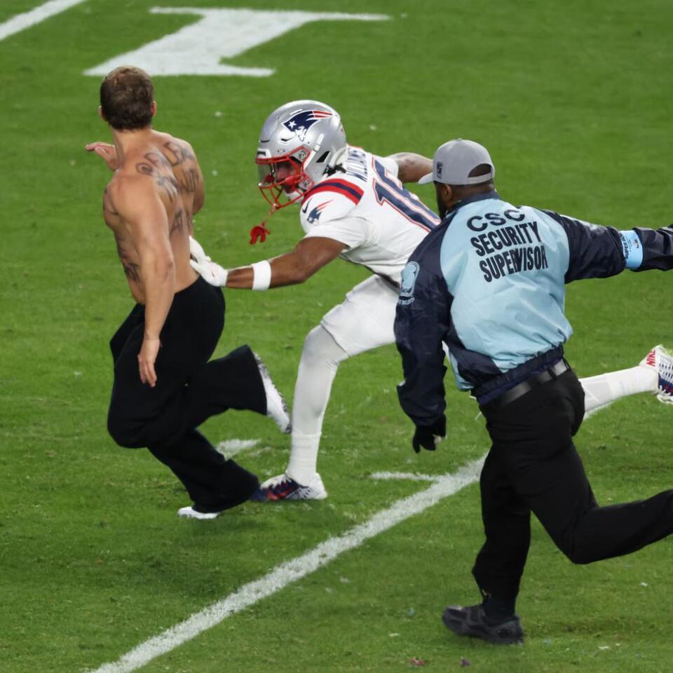You Might’ve Missed the Streaker on the Field at Super Bowl 2026 ...