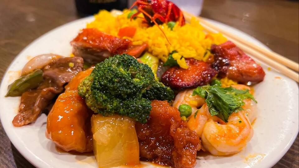 Grand Buffet in Manatee County, FL, cited for flying insects, food ...