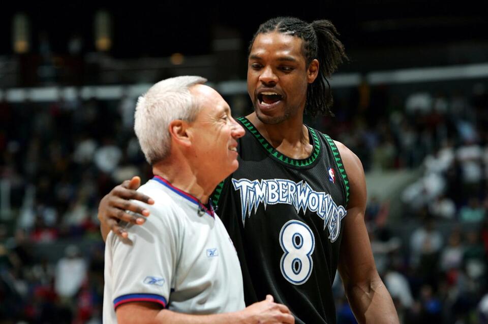 Timberwolves Bring Back Black Trees Jersey for 2025 - NewsBreak