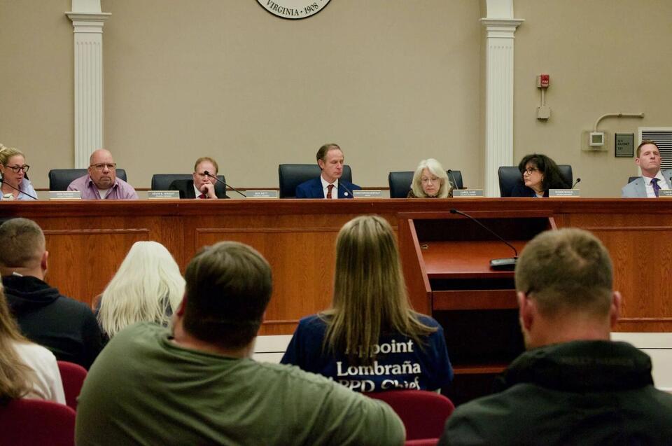 Purcellville Loses AAA Bond Rating From S&P - NewsBreak