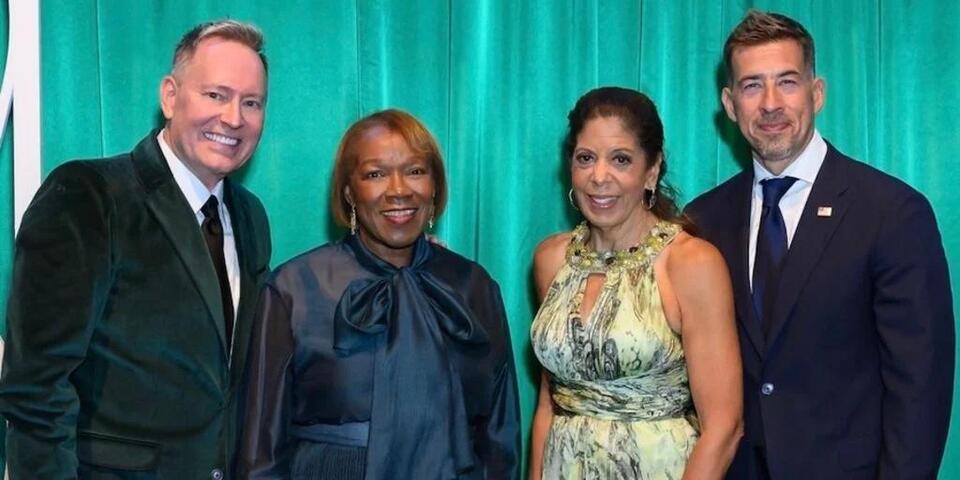 Chicago State gala honors first-gen students and raises nearly $900K ...