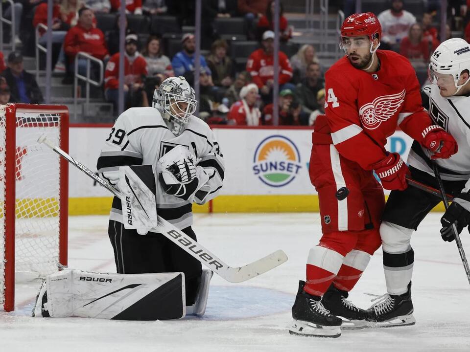 Red Wings signing All-Star goaltender Cam Talbot