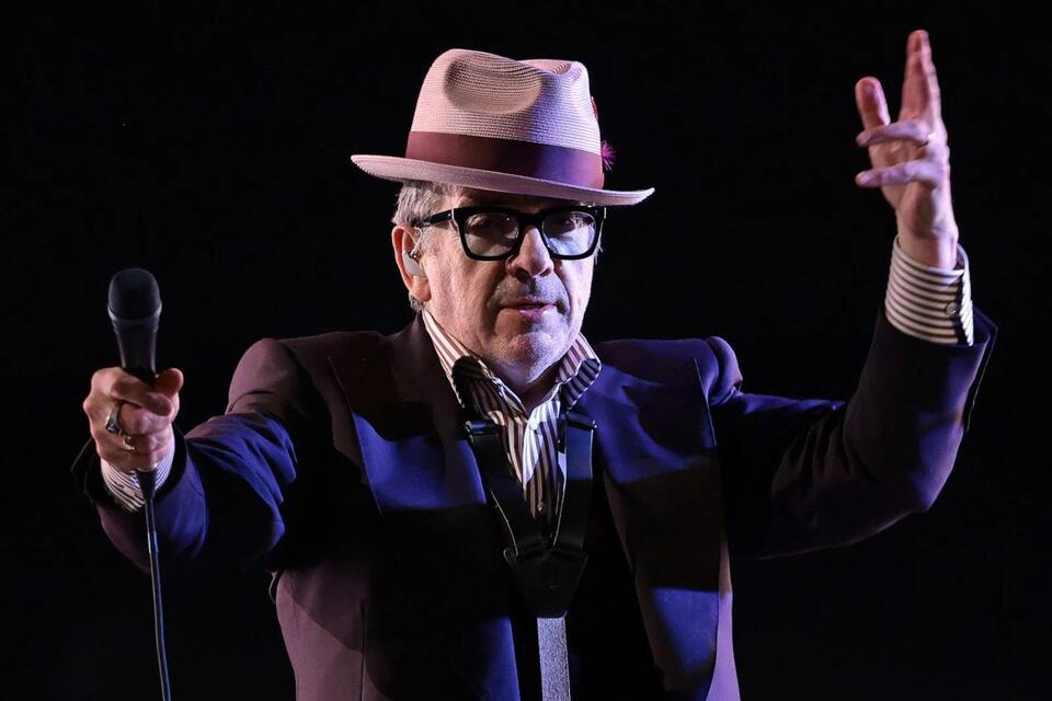 Elvis Costello Announces First 2026 Headlining Dates - NewsBreak