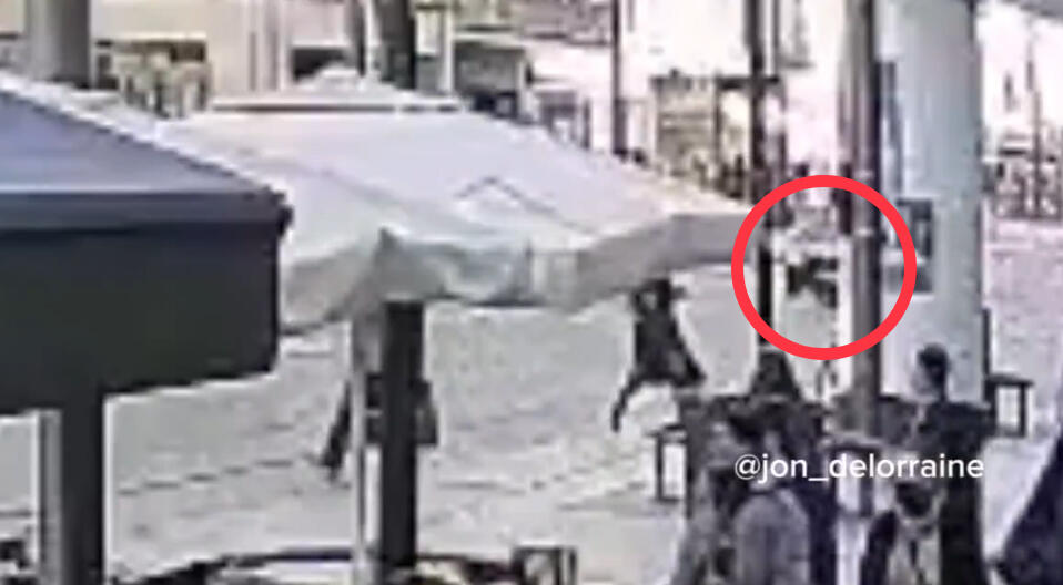 Suspect, 40, ‘shot himself in the mouth’ moments after car ploughed ...