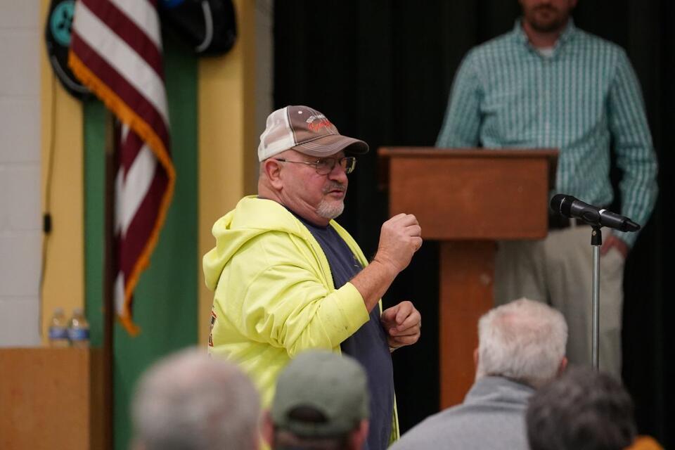 Raising a Stink – Residents press for faster action at odorous Lady’s ...