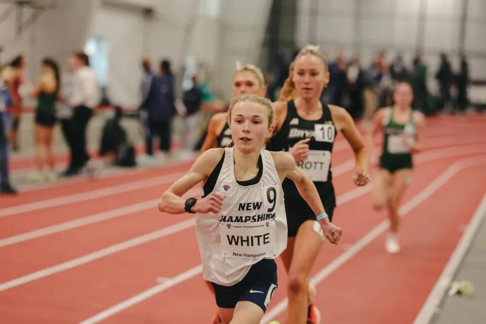 Ruth White breaks her own UNH record in the 10,000 meters - NewsBreak