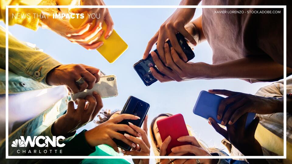 Phone bans boost test scores and improve behavior in US schools ...