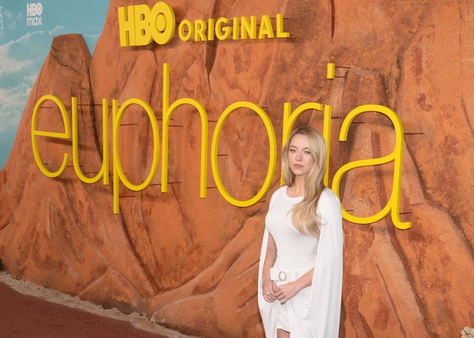 Sydney Sweeney's Latest Euphoria Scene Proves Cassie Is Still the Show ...