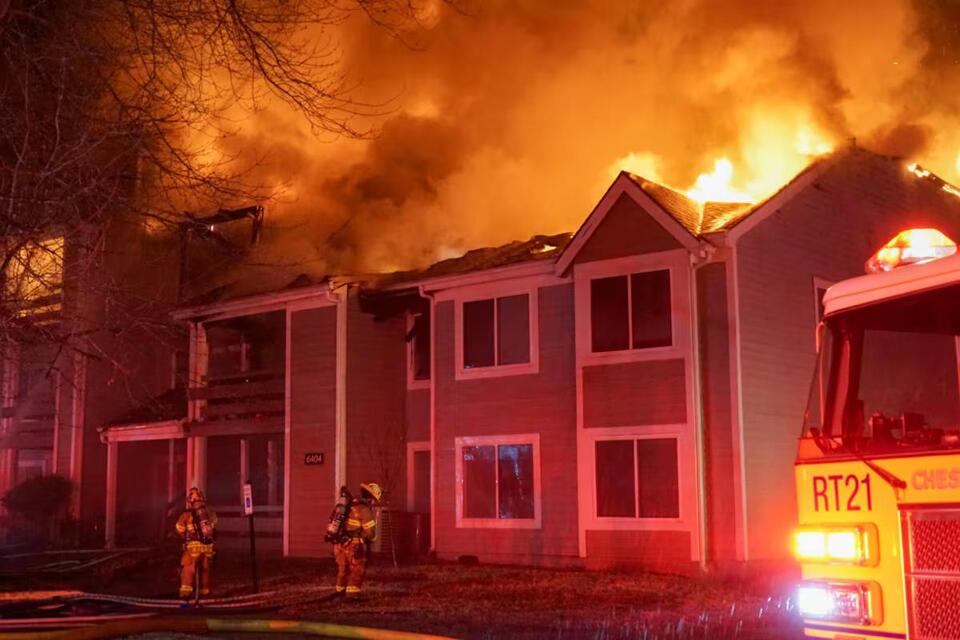 ‘Crazy how fast it spread’: Witnesses describe 3-alarm fire leaving ...