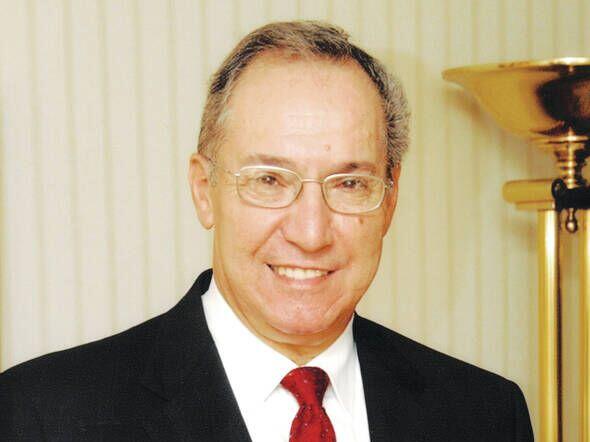 Sandy Insalaco to receive Titan in Industry Award