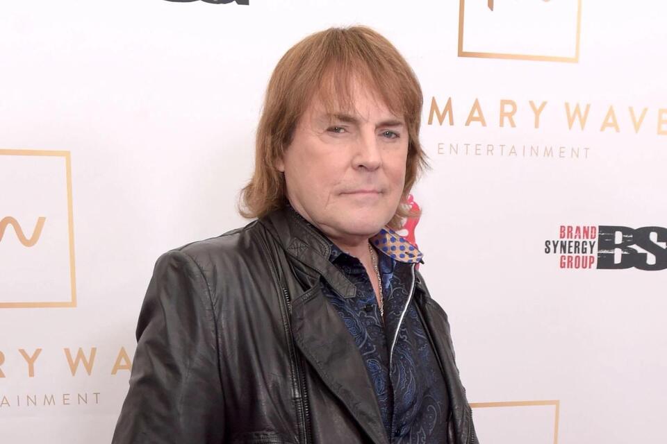 Dokken's 'Disaster' Reunion - NewsBreak