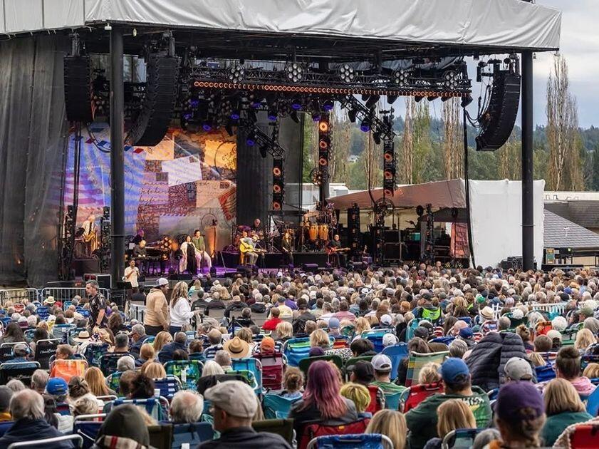 Ticket Alert: Chateau Ste. Michelle Summer Concerts, Bleachers, and ...