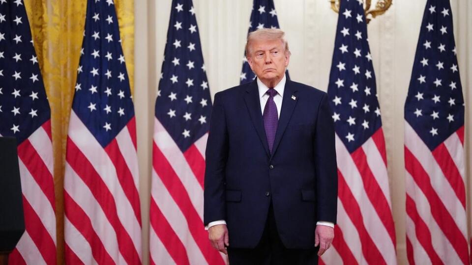 Donald Trump’s T1 Mobile Gets Compared to a ‘Urine Sample’ - NewsBreak