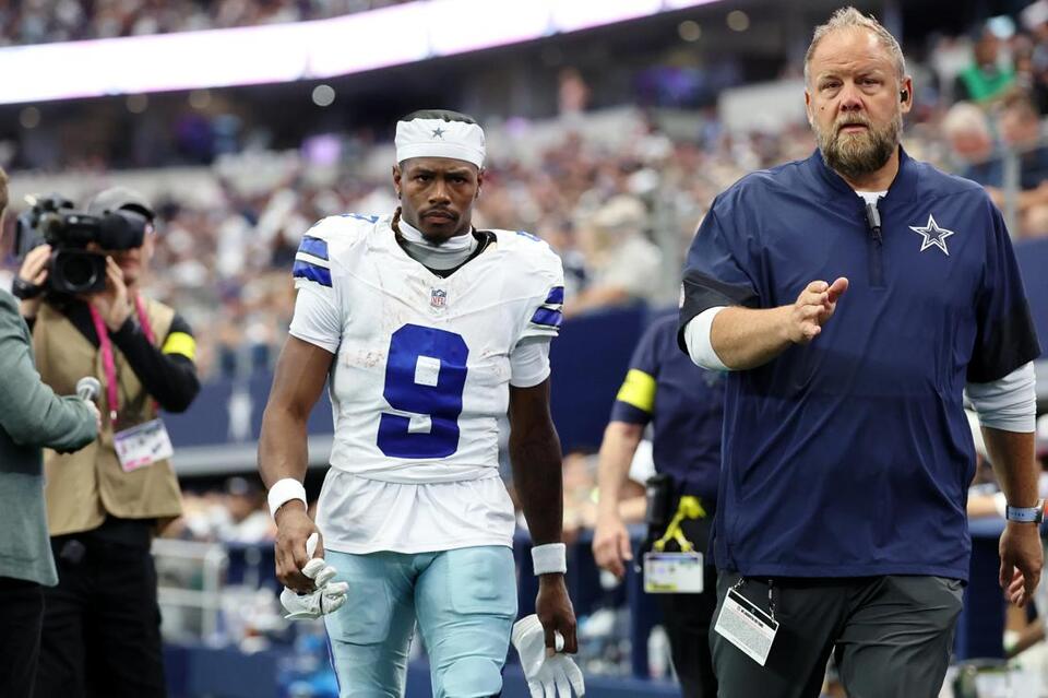2 Cowboys starters exit OT win early; injury updates on Turpin, Beebe ...