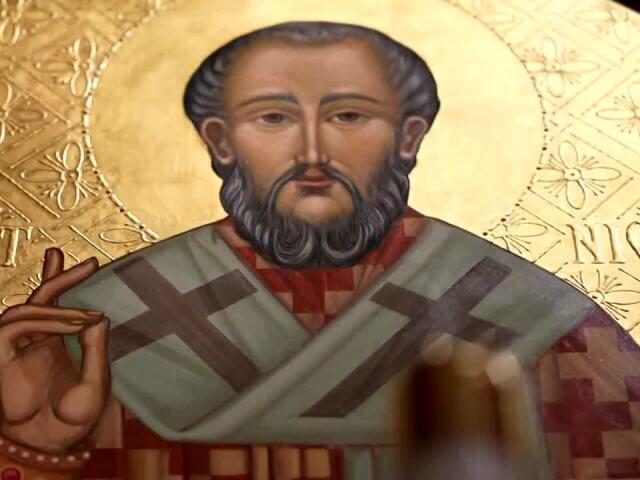 Virginia church displays relic believed to be from the real Saint ...