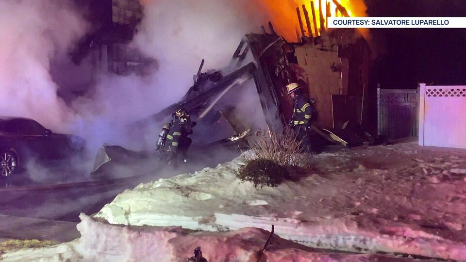 Fire destroys home in North Bellmore; 3 displaced - NewsBreak