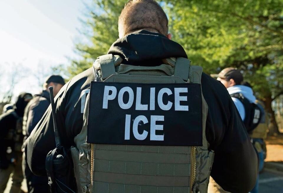 Unlike real police officers, unaccountable ICE agents hide their ...