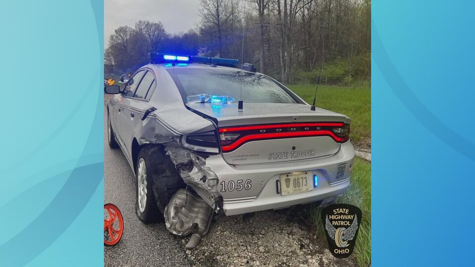 Ohio state trooper injured after vehicle slams into back of patrol car ...