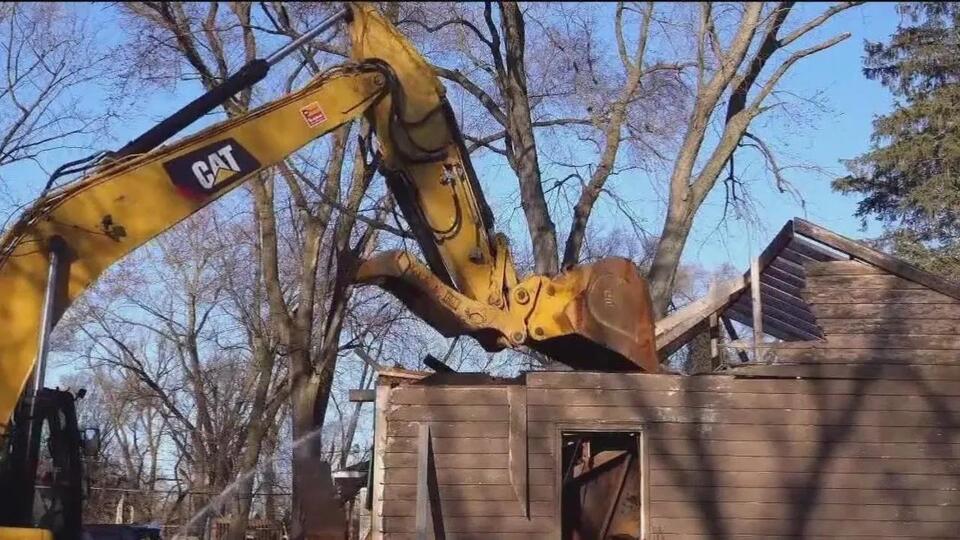 Gary, Indiana, demolishing 24 abandoned buildings to spark development ...