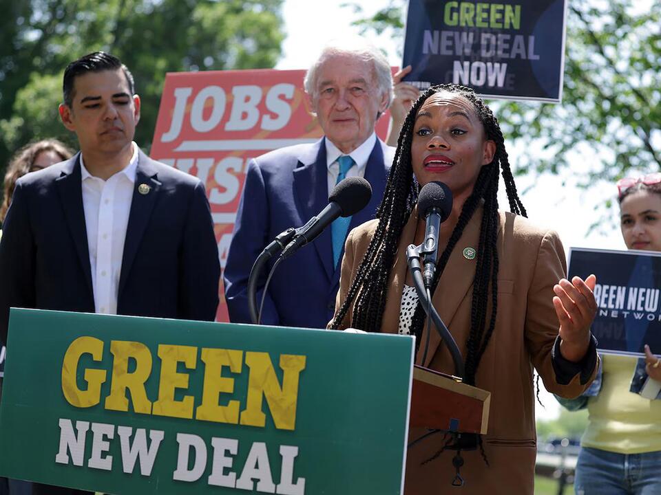 US Rep. Summer Lee tops moderate challenger in western Pa. Democratic ...