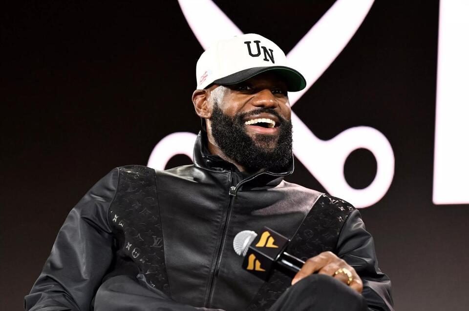 Groom-To-Be Goes Viral For His Personalized Wedding Invite To LeBron ...