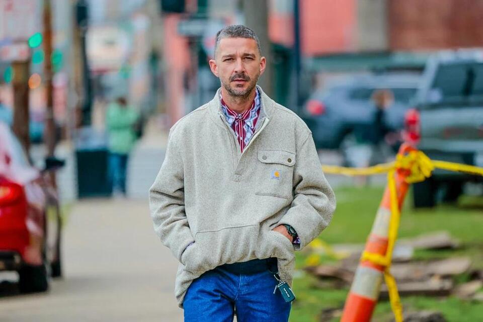 Shia LaBeouf gets probation after pleading guilty to punching Mardi ...