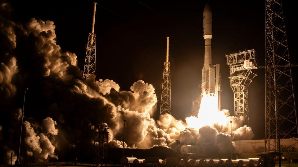 Amazon Leo Satellites Exceed Safe Brightness Levels, Endangering Night ...