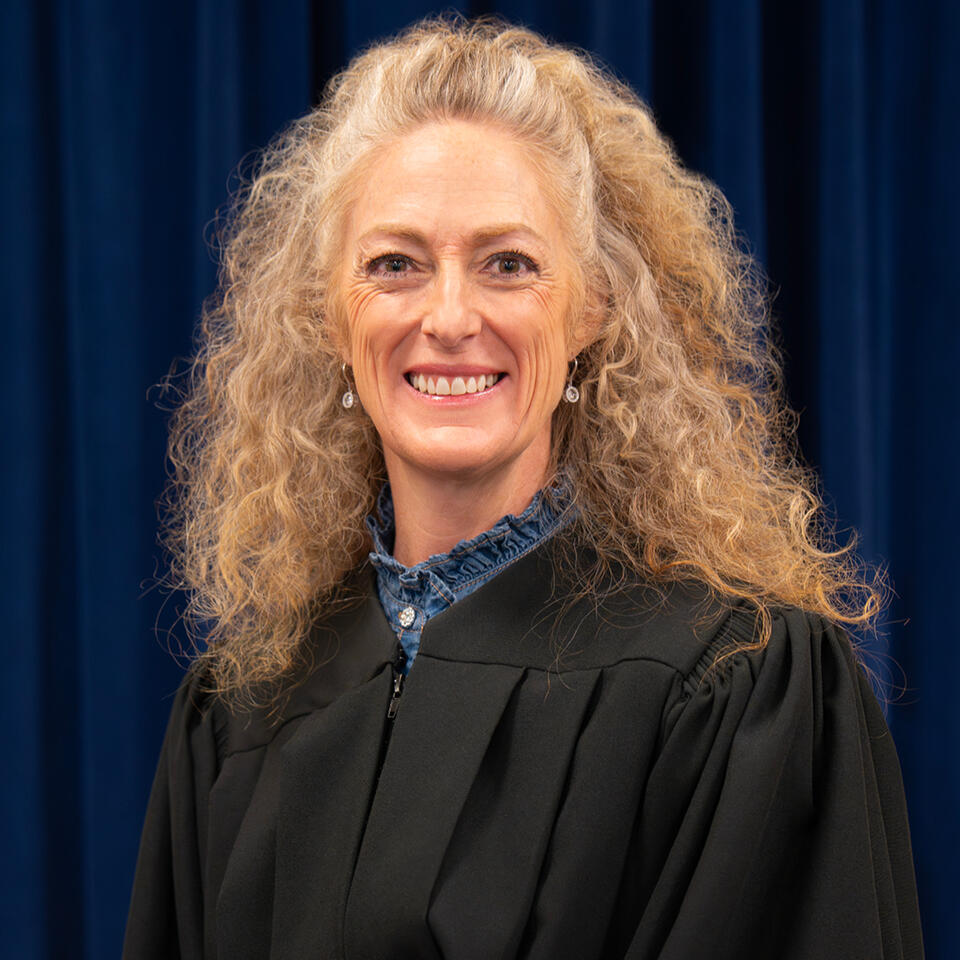 For First Time in Decades, New Judge Takes Over Fulton County Bench ...