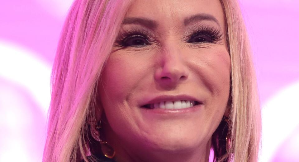 Trump's Faith Advisor Selling $1000 Blessings for Easter, "Sick and ...