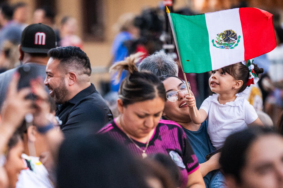This Week In Photos: Mexican Independence Celebrations Carry On Amid ...