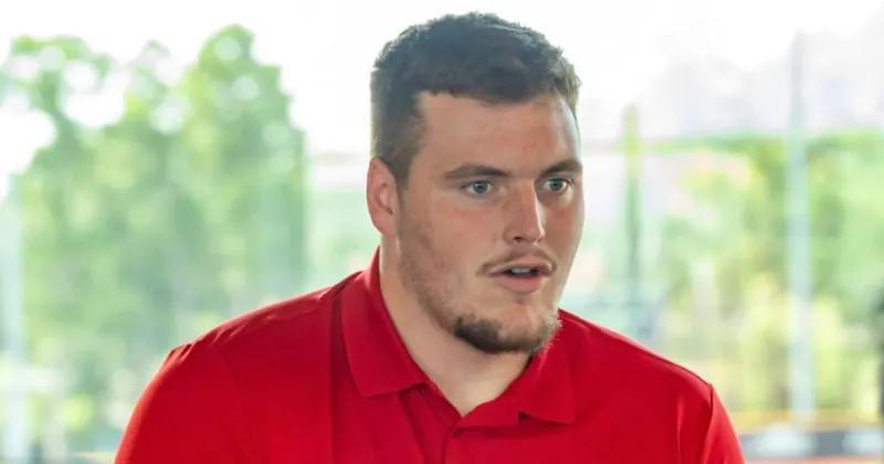 Mammoth All-Sun Belt offensive tackle picks Arkansas - NewsBreak