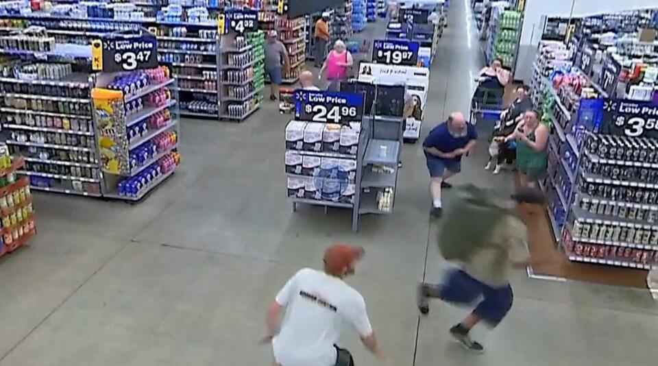 Walmart stop with wife, kids for sidewalk chalk nearly cost man his ...