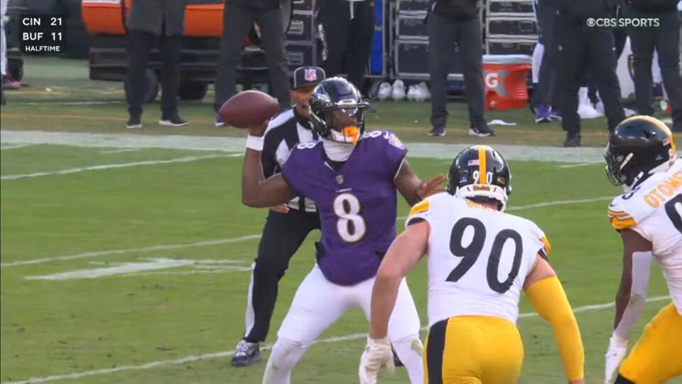 Rapoport: Lamar Jackson ‘Expected’ To Practice Wednesday - NewsBreak